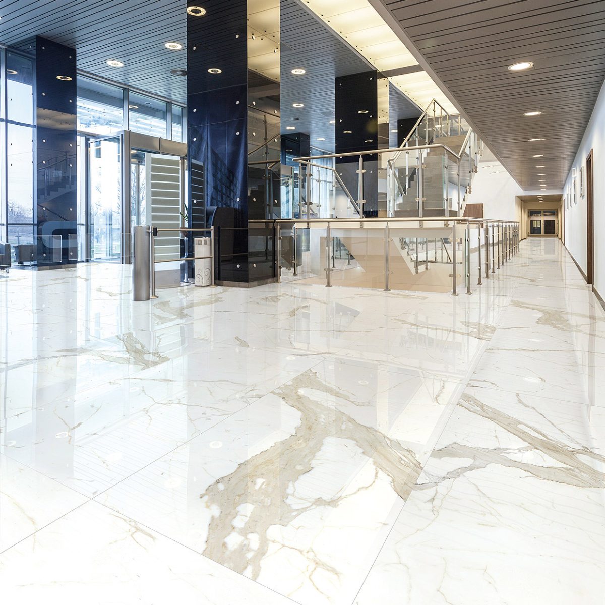 White 600 x 1200 mm Marble effect porcelain tile | FMG Select Calacatta ...