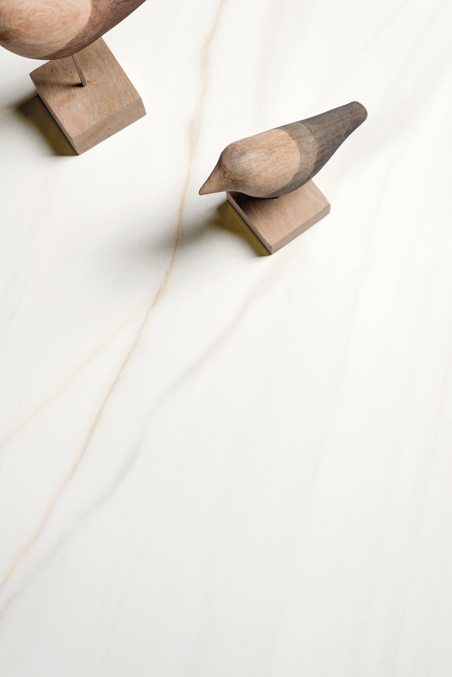 Ariostea Marmi Classici Bianco Covelano Marble effect porcelain tiles ...