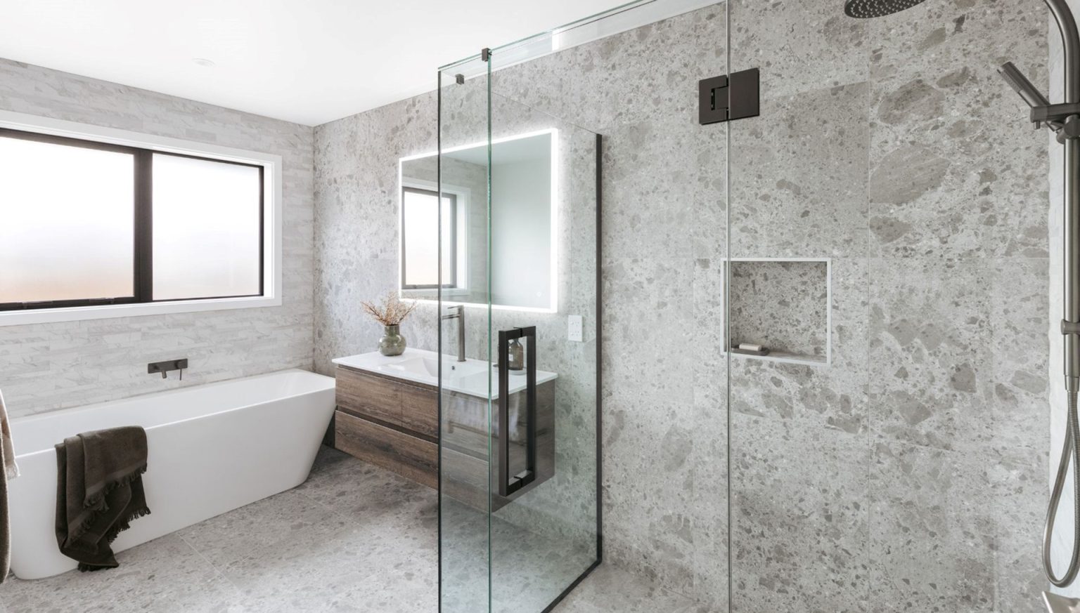 Ariostea Fragmenta Grigio Luminoso Stone effect porcelain tiles Natural ...
