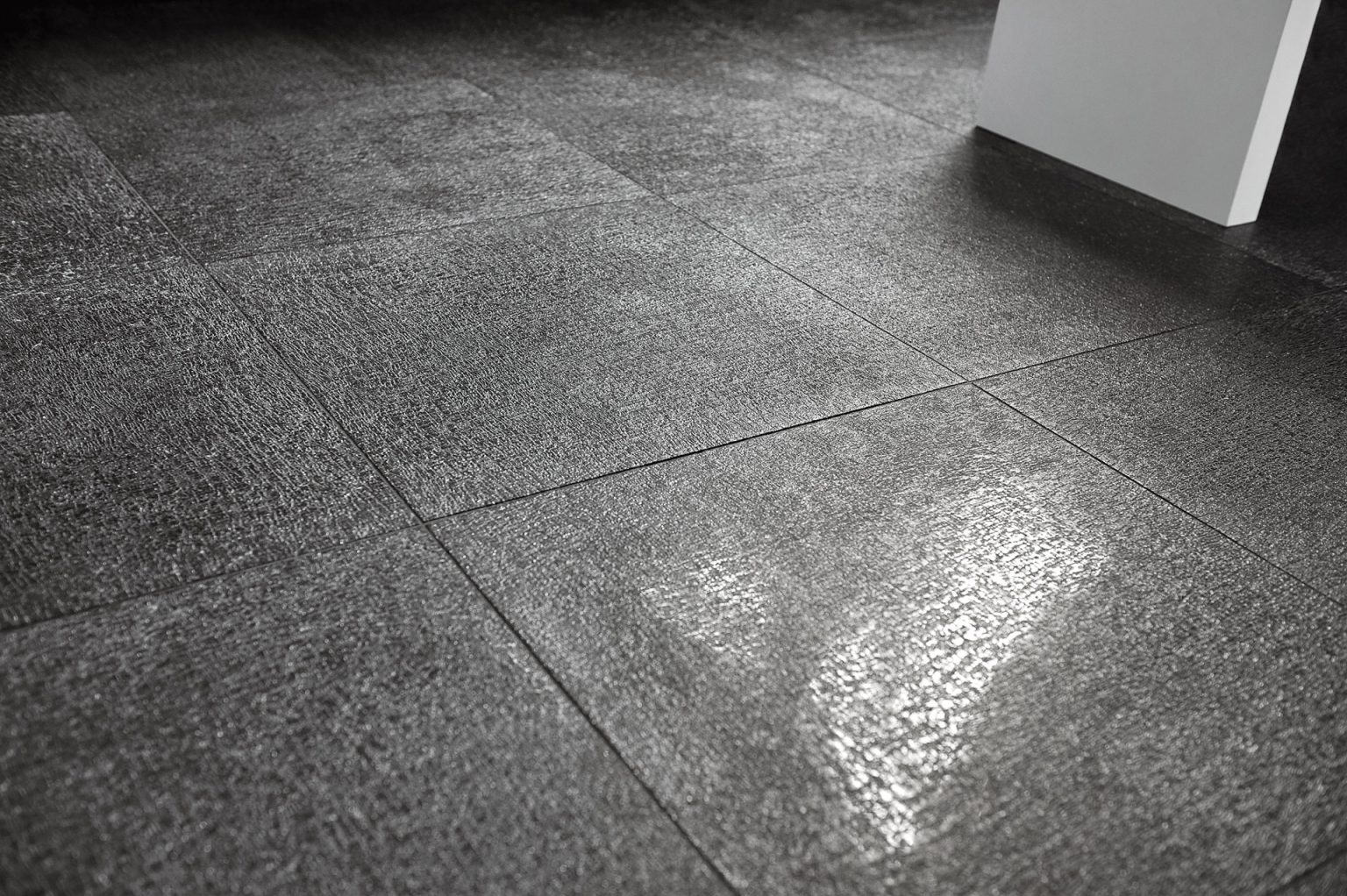 La Fabbrica Senso Titanium Stone effect porcelain tiles Natural 490 x ...